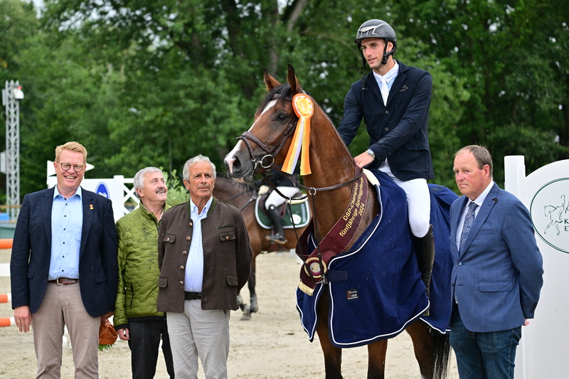 Clisco by Comme Prévu is DSP Champion - Willkommen auf der ...